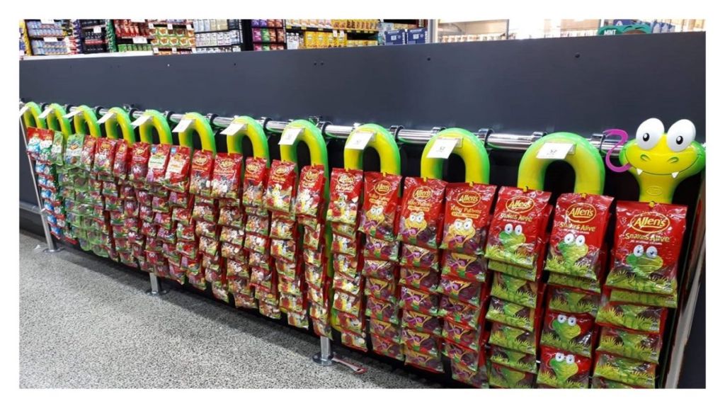 New Design. Allen’s Snakes Alive Display | id8 Studio